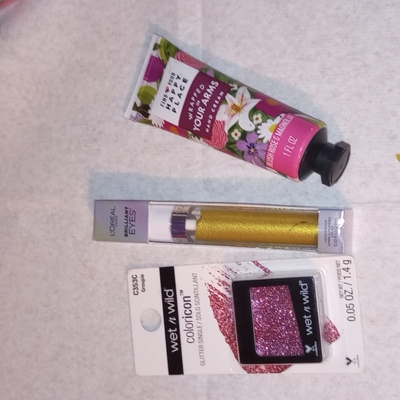 loreal,, happy place | Makeup | Makeup Mix Pack | Poshmark